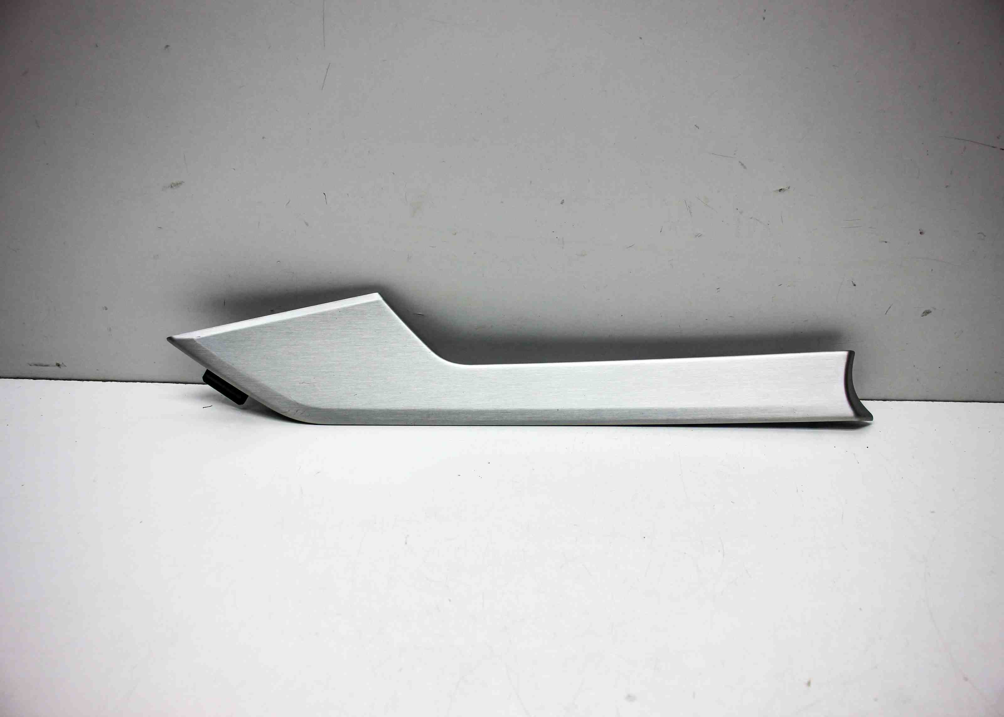 8W6867409, Front Left Door Panel, 5 offers, price from 20 EUR