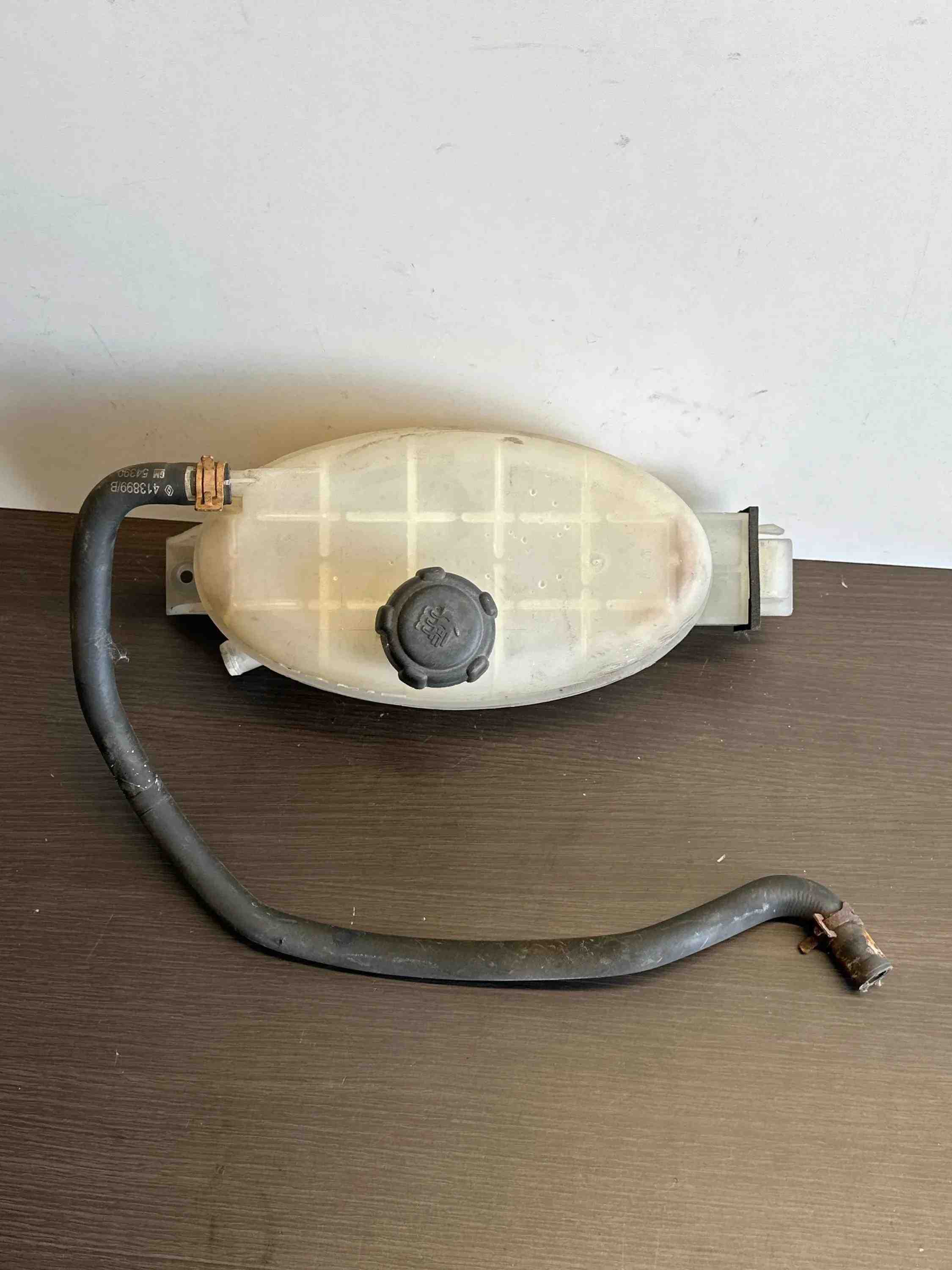 7700312900, Expansion Tank, 20 offers, price from 4.89 EUR