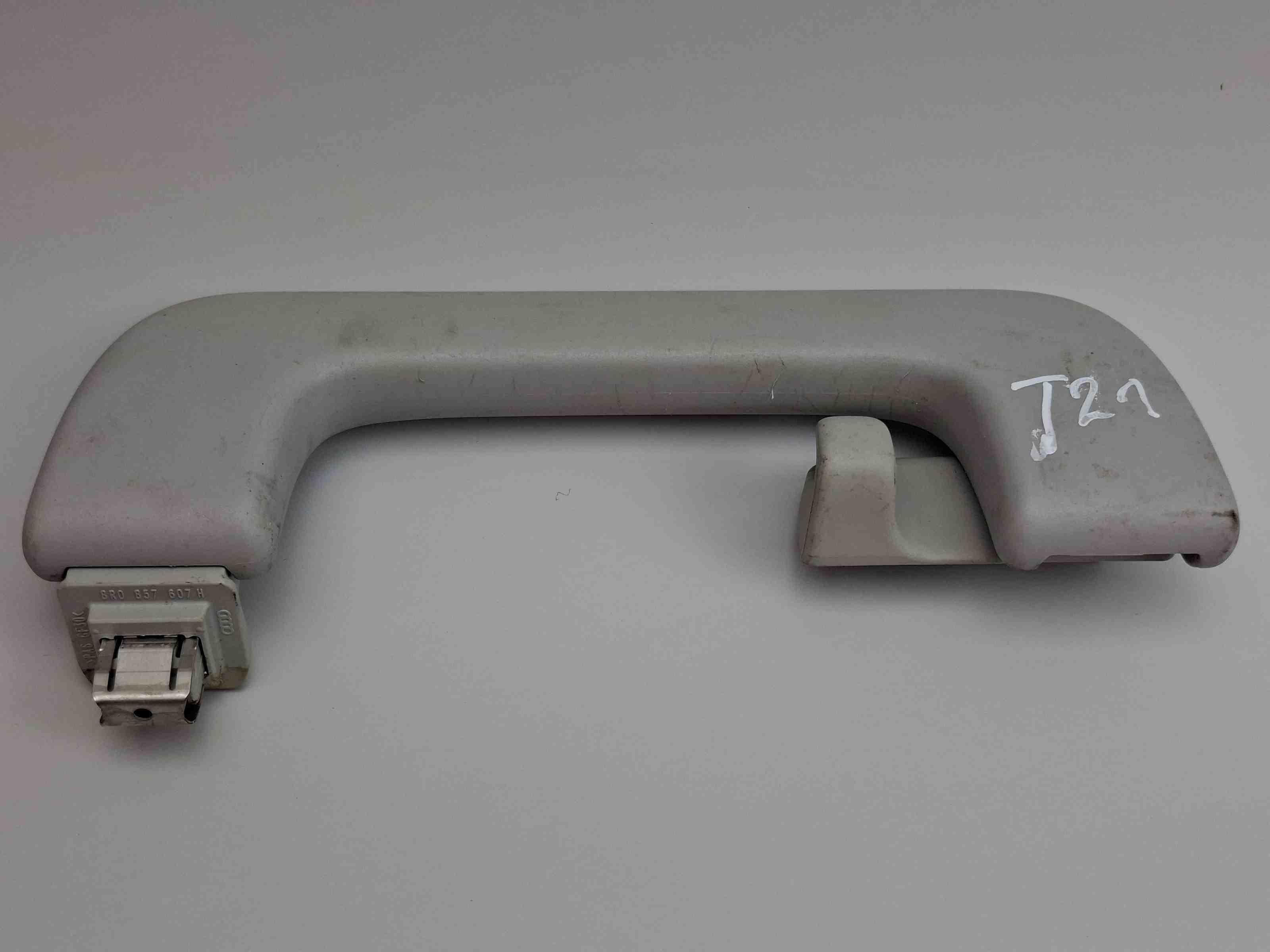 8R0857607H, Priekinė kairė stogo rankena, 20 pasiūlymai, kaina nuo 2.9 EUR