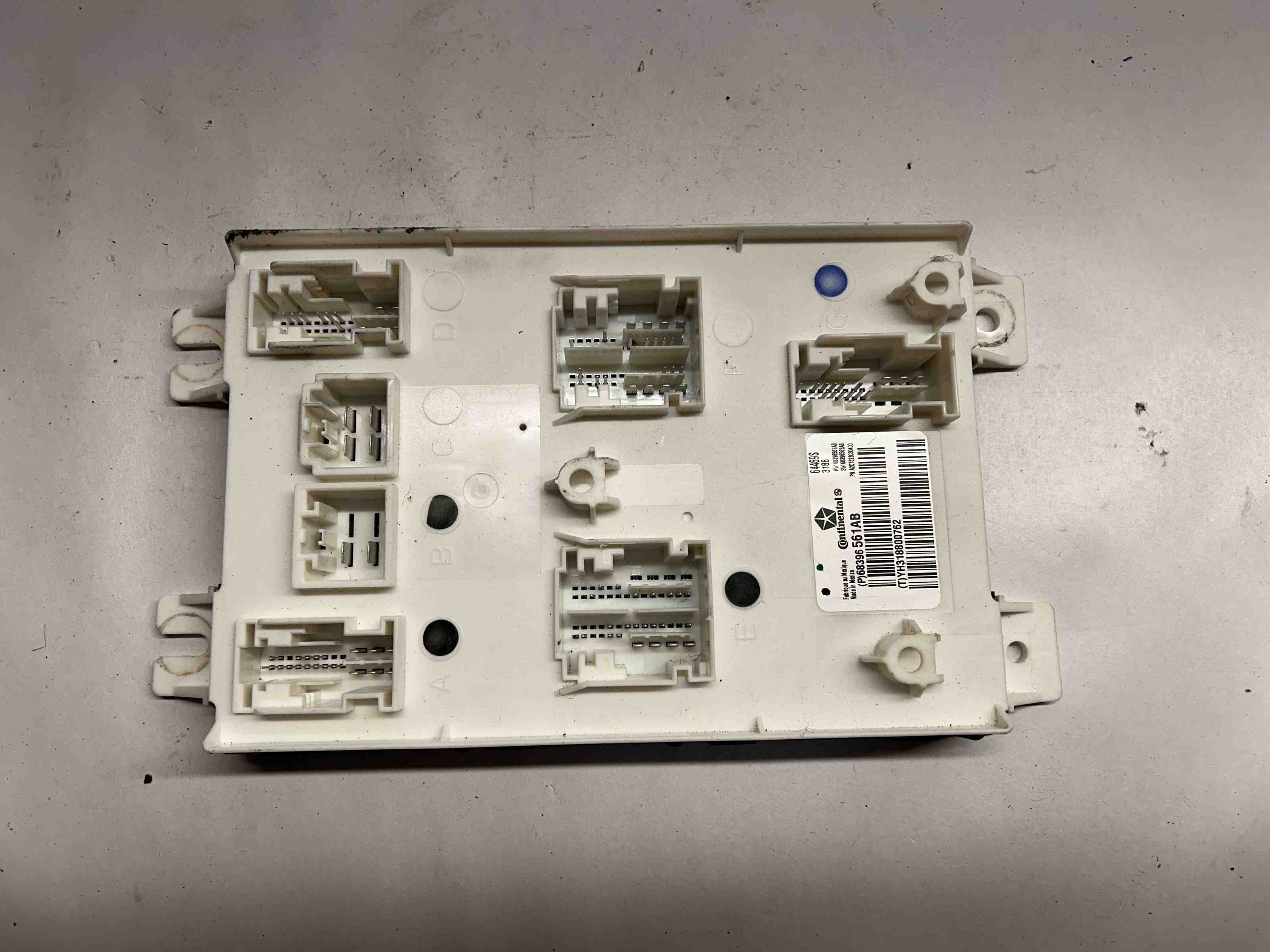 68396561AB, Comfort Control Unit, 2 offers, price from 68.7 GBP