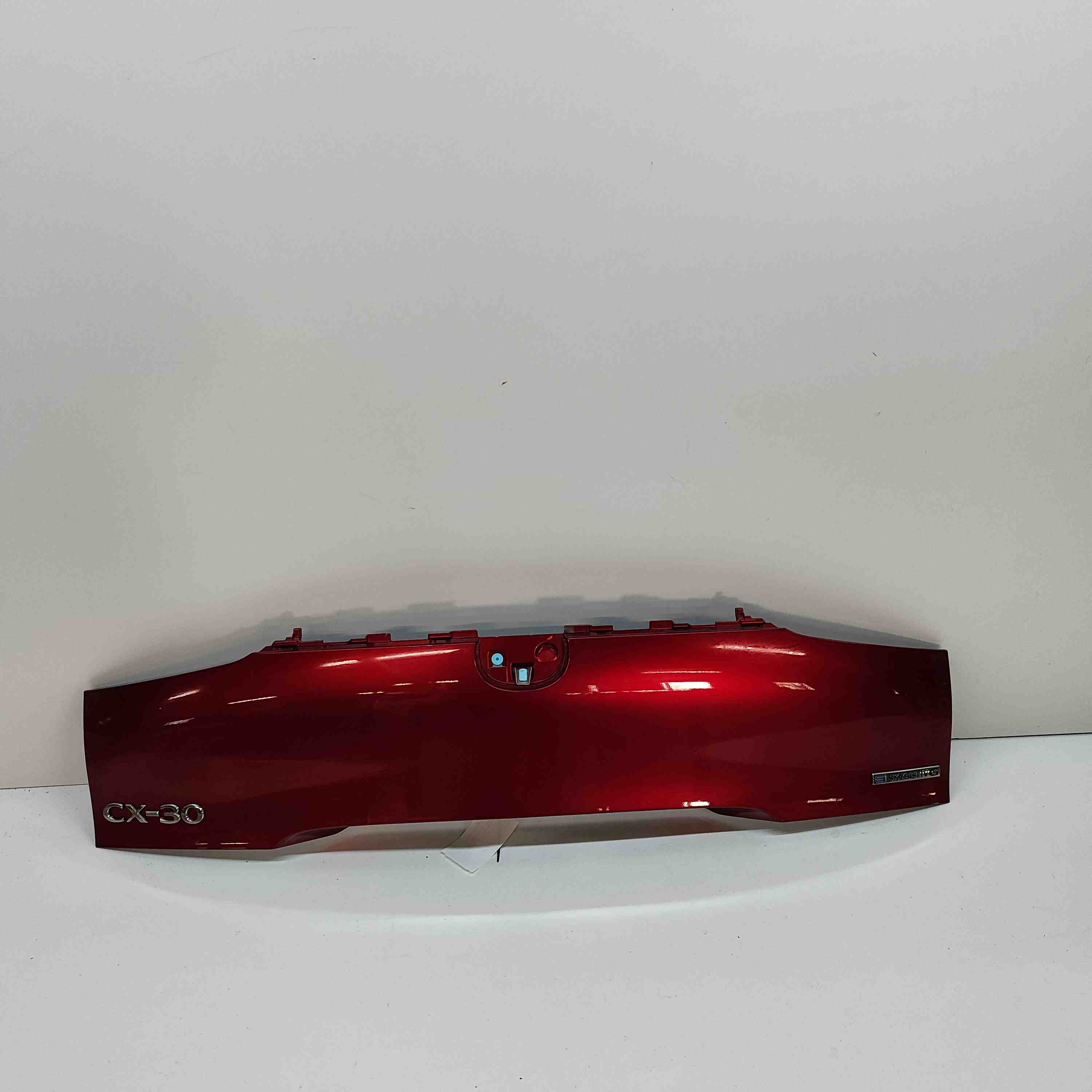 DFR7-50-850A-PR, Tailgate Cover Trim, 2 offers, price from 198.37 GBP