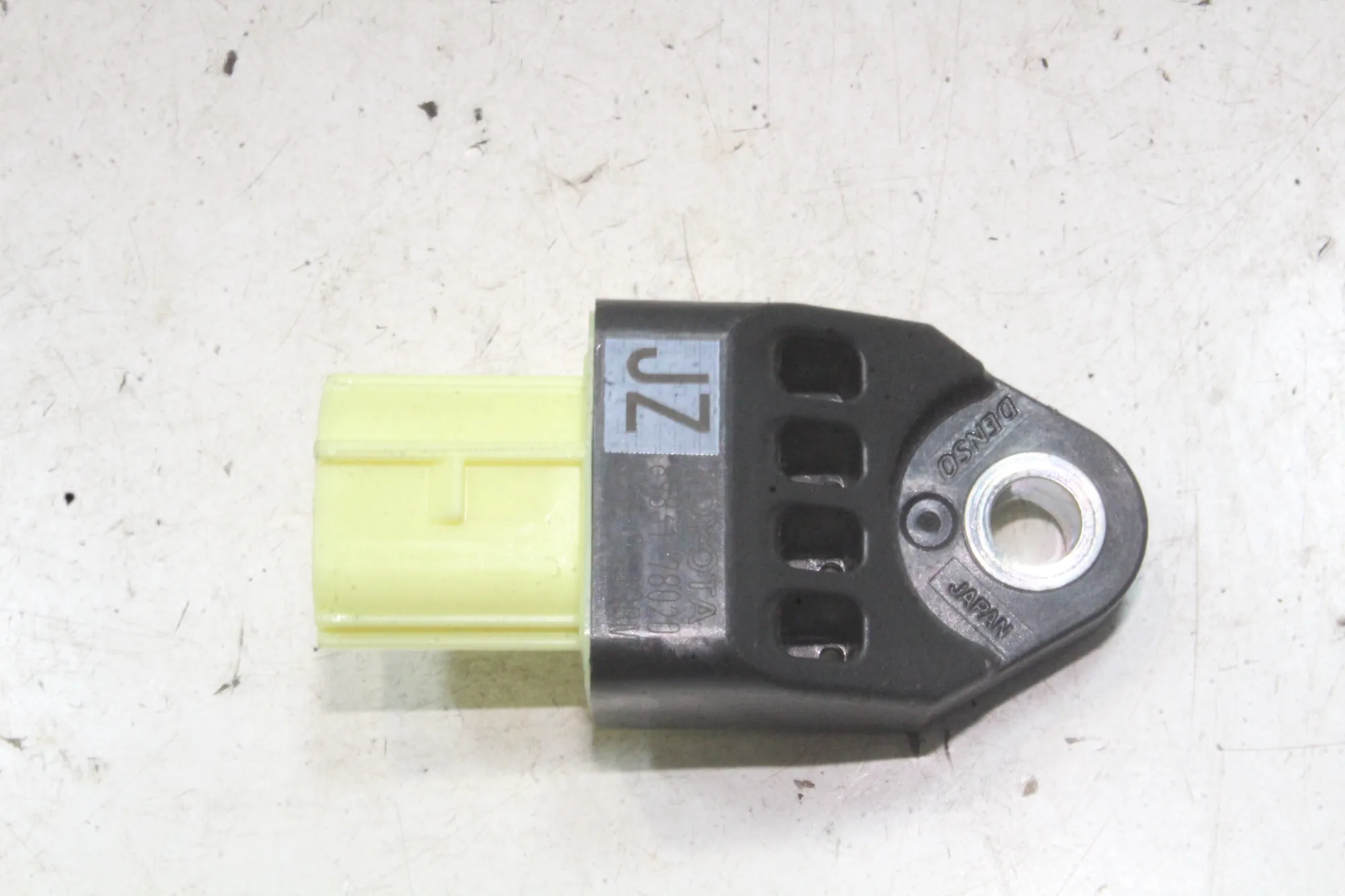 89831-78020, Right Side Impact Sensor, 19 offers, price from 4.29 GBP
