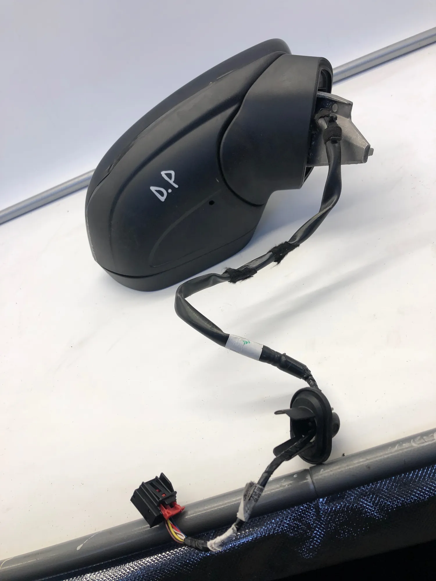 E1041672, Right Side Wing Mirror, 2 offers, price from 429.37 GBP