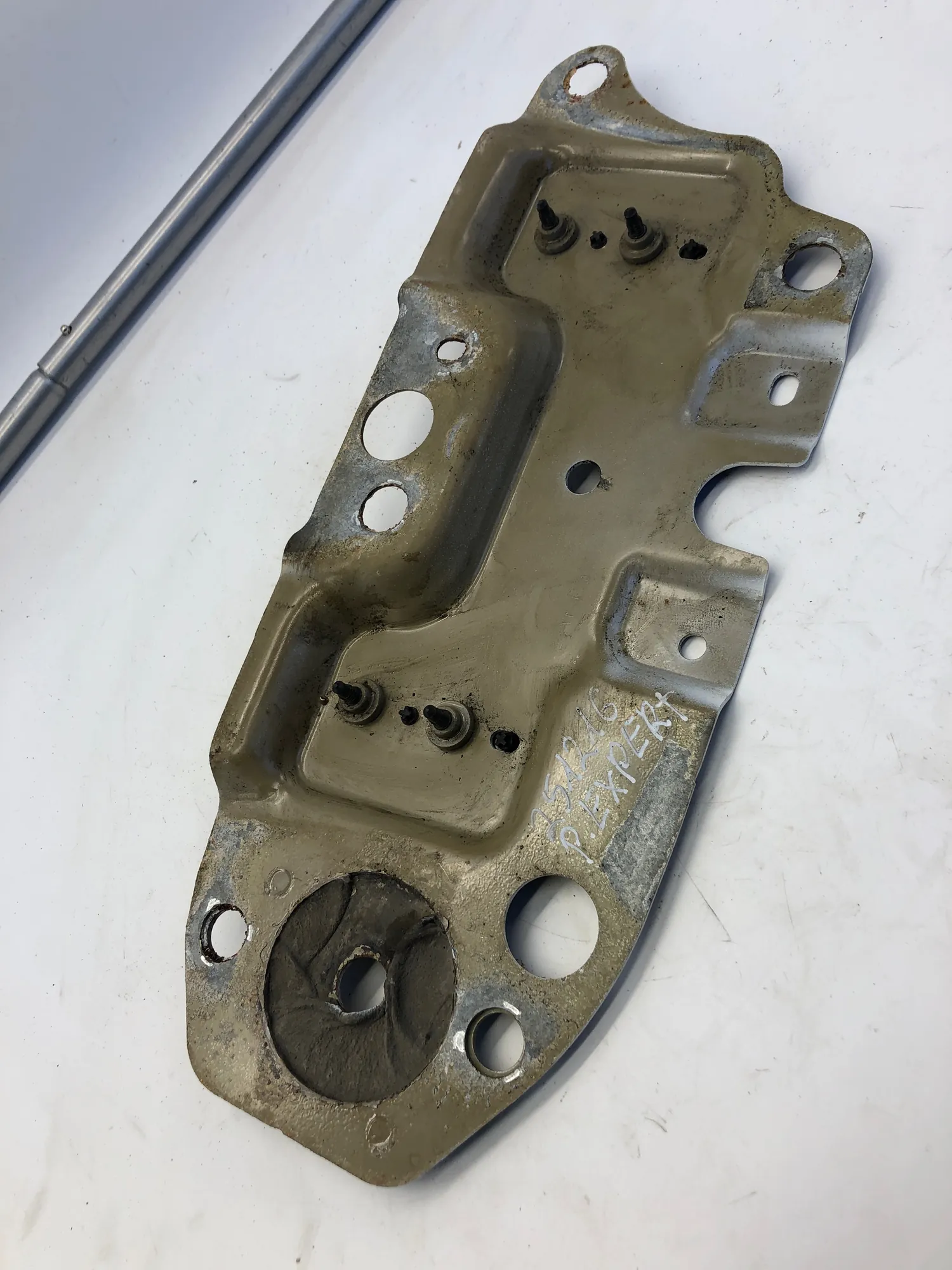 176594A01, Loading door lock loop/ hook striker, 1 offers, price from ...