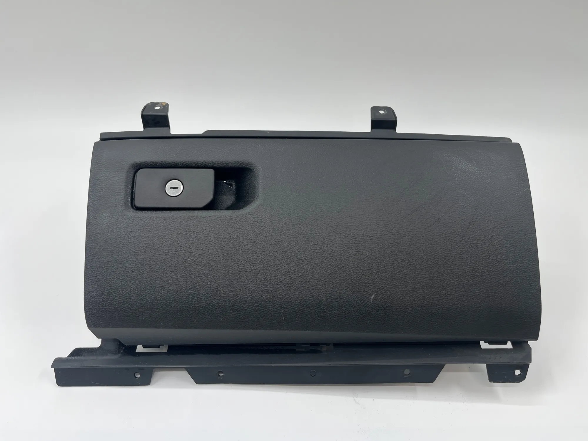 6PM28TX7AD, Glove Box, 1 offers, price from 47.23 GBP