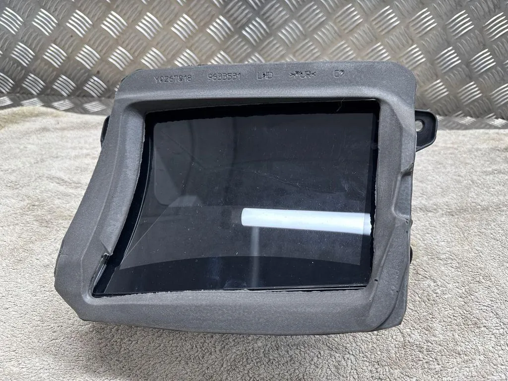 5A589A1, Head-Up Display, 16 offers, price from 188.92 GBP