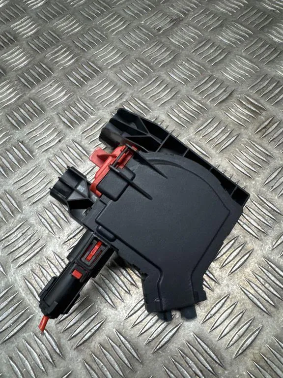 8705803, Power Distribution Box, 1 offers, price from 37.78 GBP