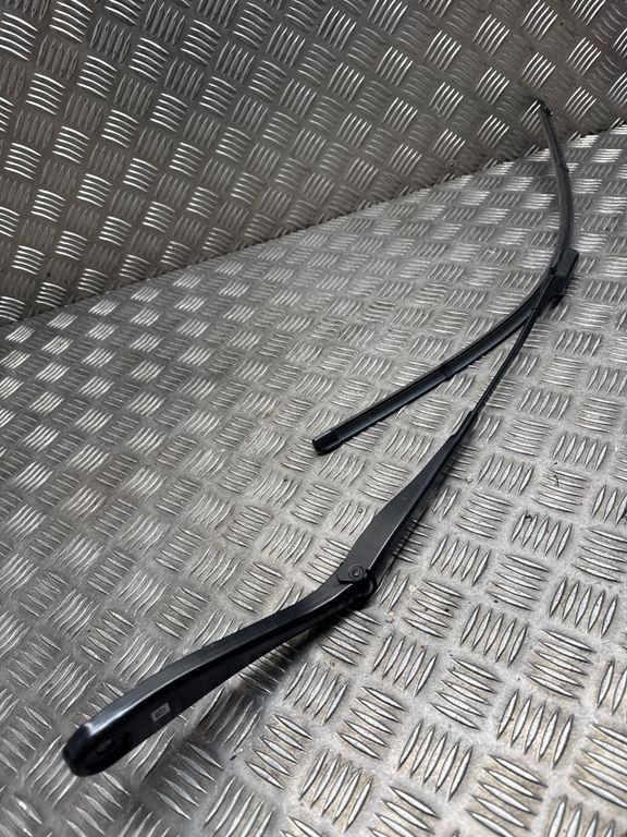 5A59A89, Priekiniai valytuvai, 1 pasiūlymai, kaina nuo 39 EUR